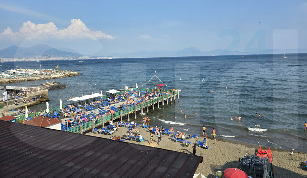 Spiagge di Posillipo, Donn’Anna torna a Bagno Elena e Ideal, le Monache ...